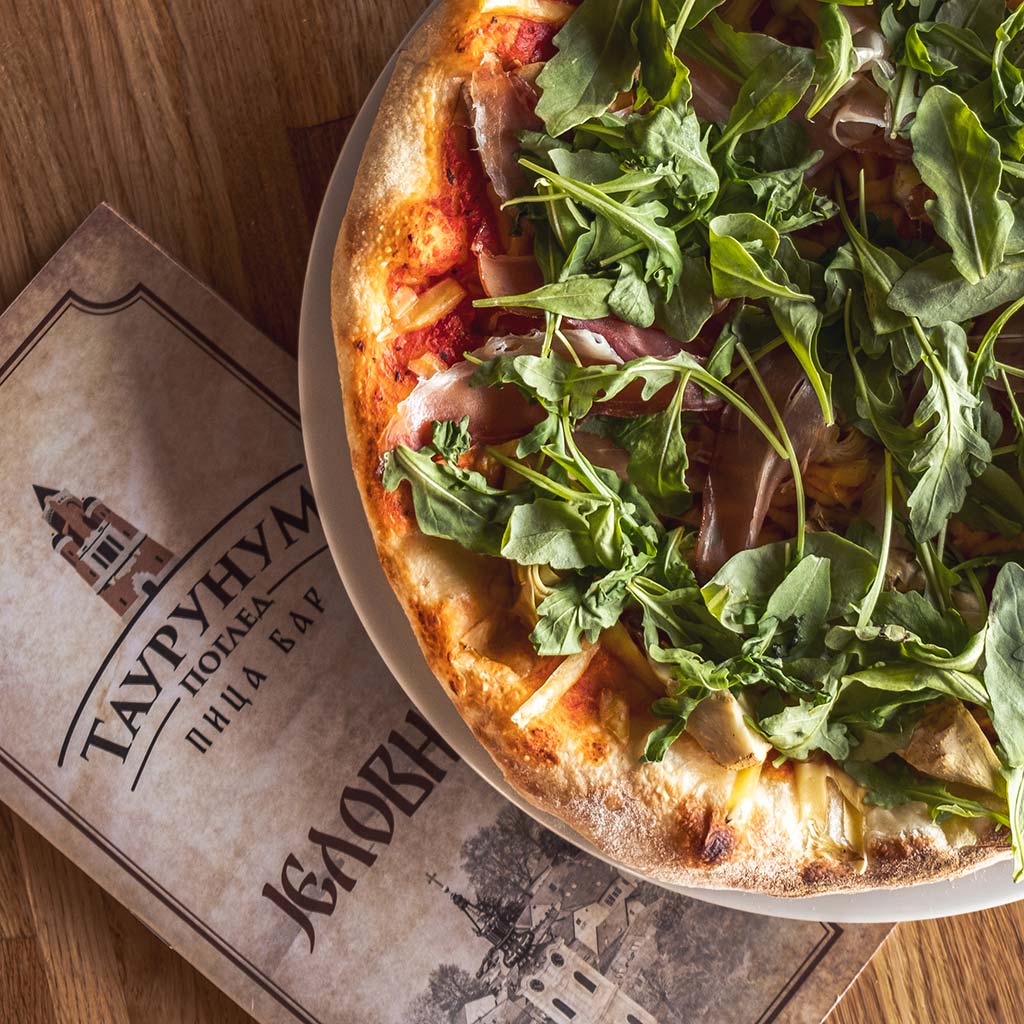 Italijanski Restoran u Zemunu - Taurunum Pogled Pizza Bar